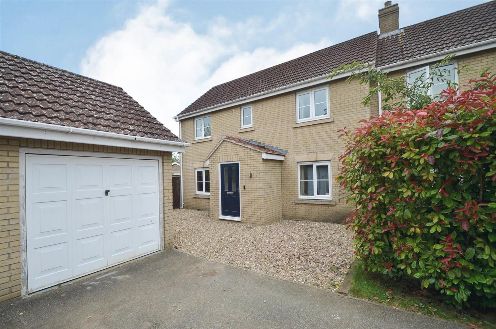 3 Bedroom for sale in Haddenham - Cheffins Ely Sales